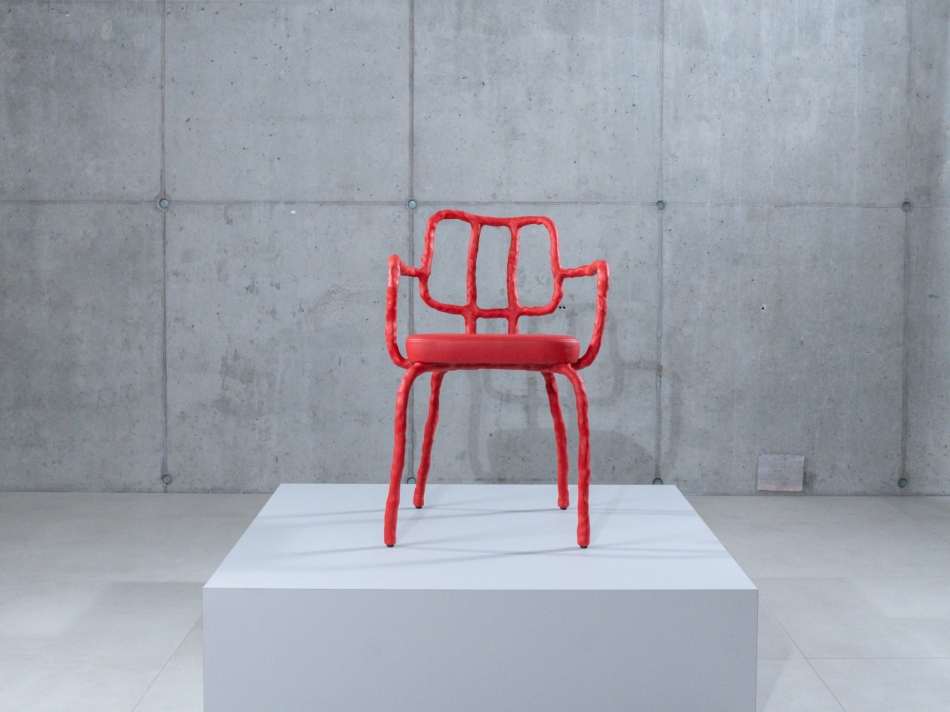 Ontdek Maarten Baas: Avant-garde Meubelontwerp | VOS